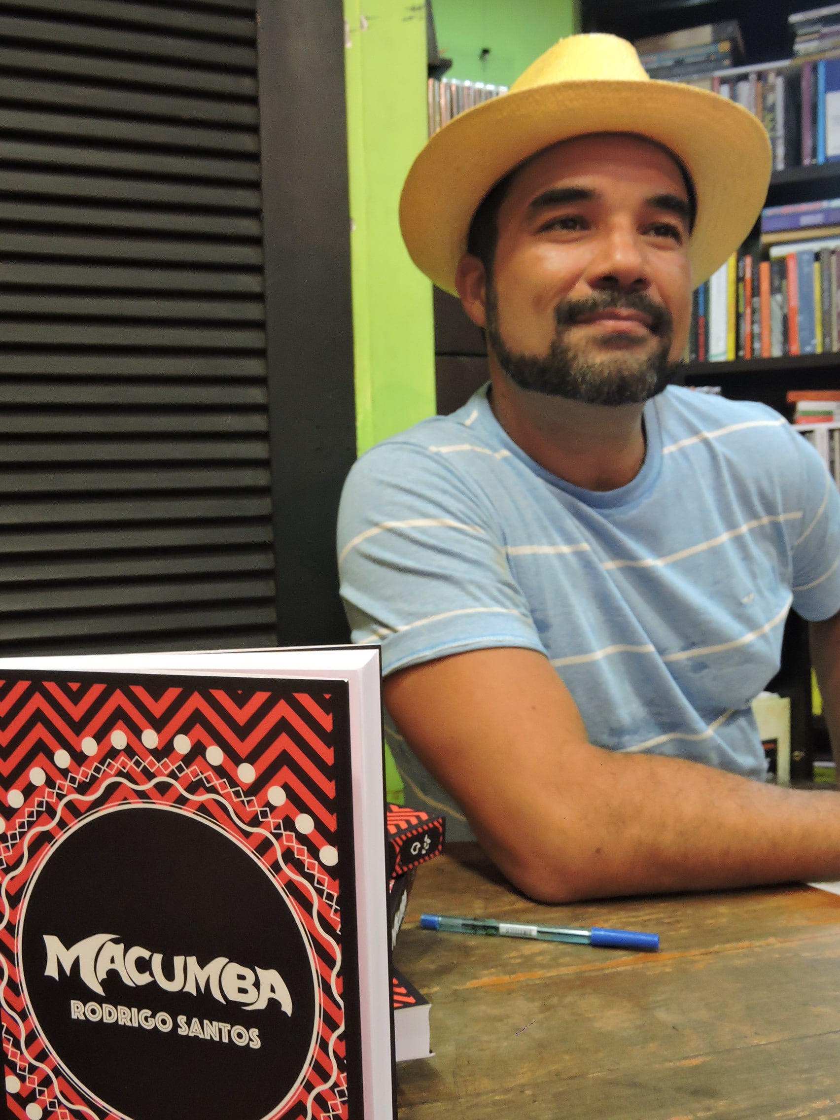 Rodrigo-Santos-auteur-brésilien-blog-anacaona-© Roberta de Souza ...